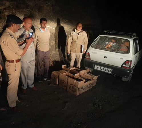 गलोग धामी रोड़ पर 144 शराब की बोतलों सहित आरोपी गिरफ्तार - Baghal Times ...