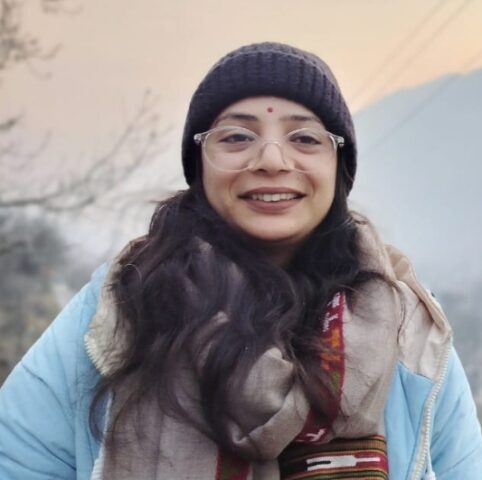 अर्की के भूमती की दीपाली शर्मा एमएससी नर्सिंग में 484 अंक लेकर ऑल ओवर ...